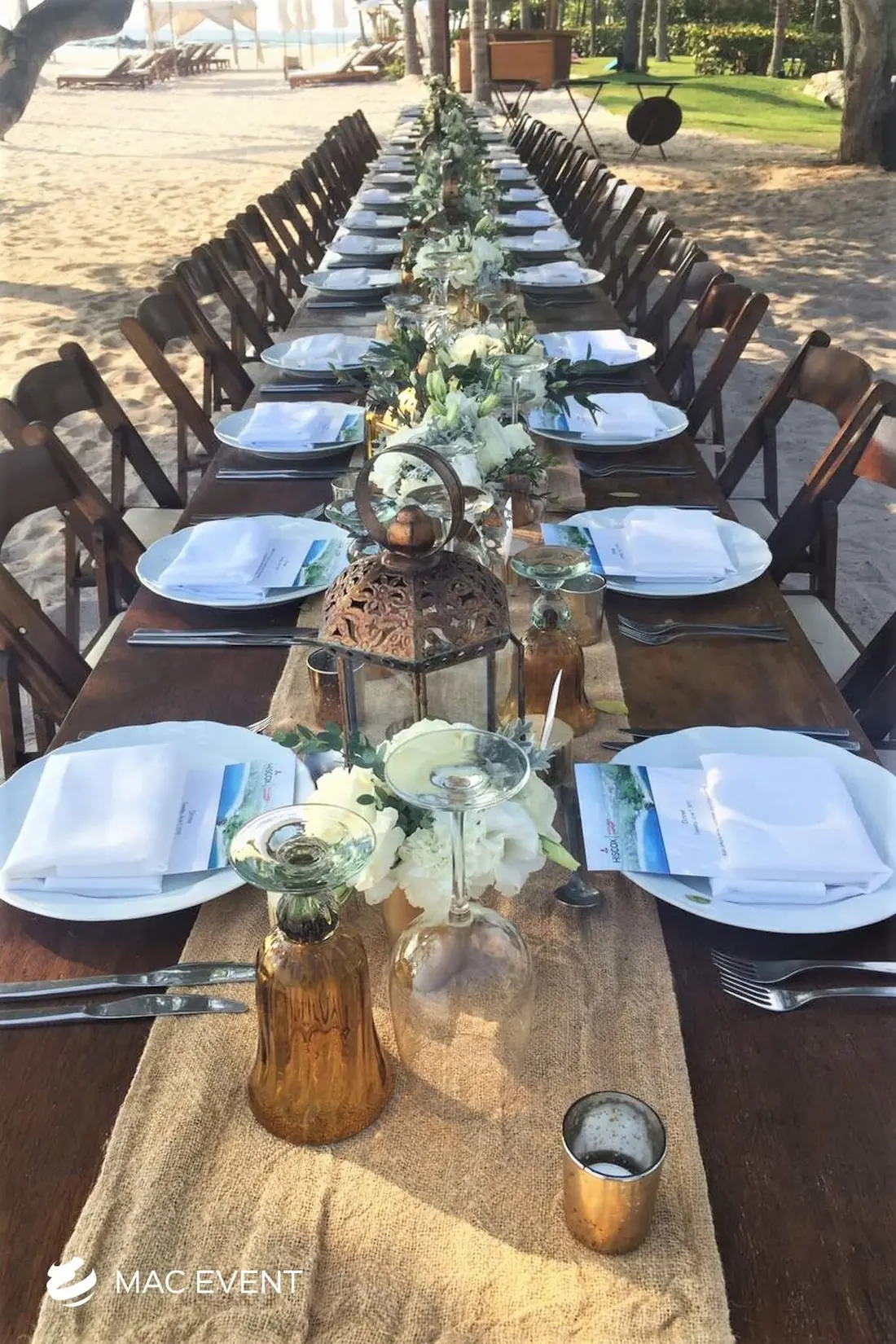 Long Table Centerpiece in Todos Santos: Weddings, Parties, Corporate Events